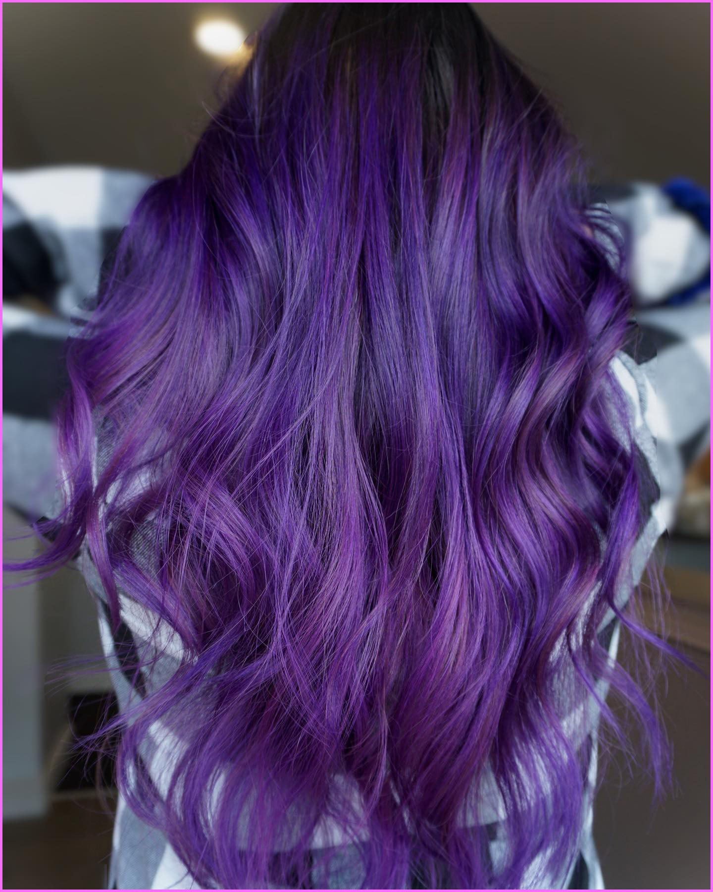 Tonos de Cabello Morado Descubre Estilos de Claro a Oscuro y
